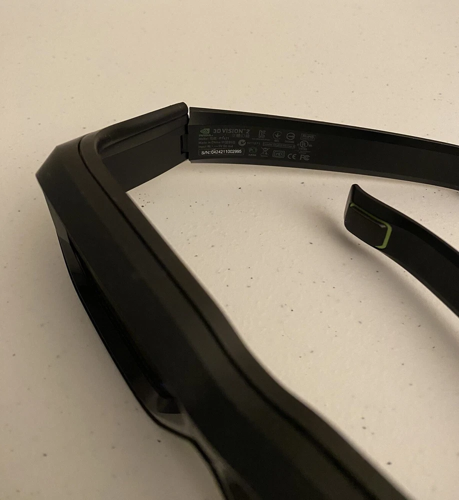 Nvidia 3D Vision 2 Wireless Glasses PC Gaming Black