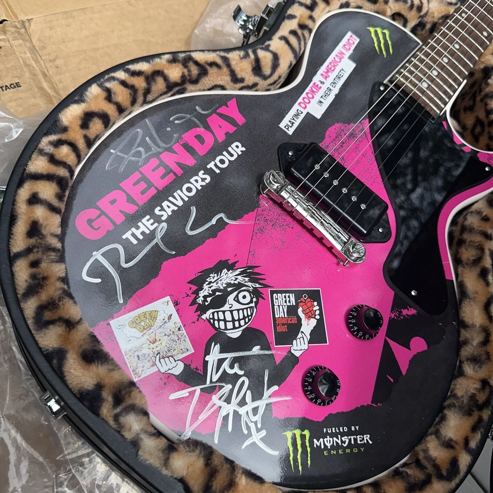 BILLIE JOE ARMSTRONG Entire Band SIGNED Les Paul Guitar GREEN DAY Rare ...