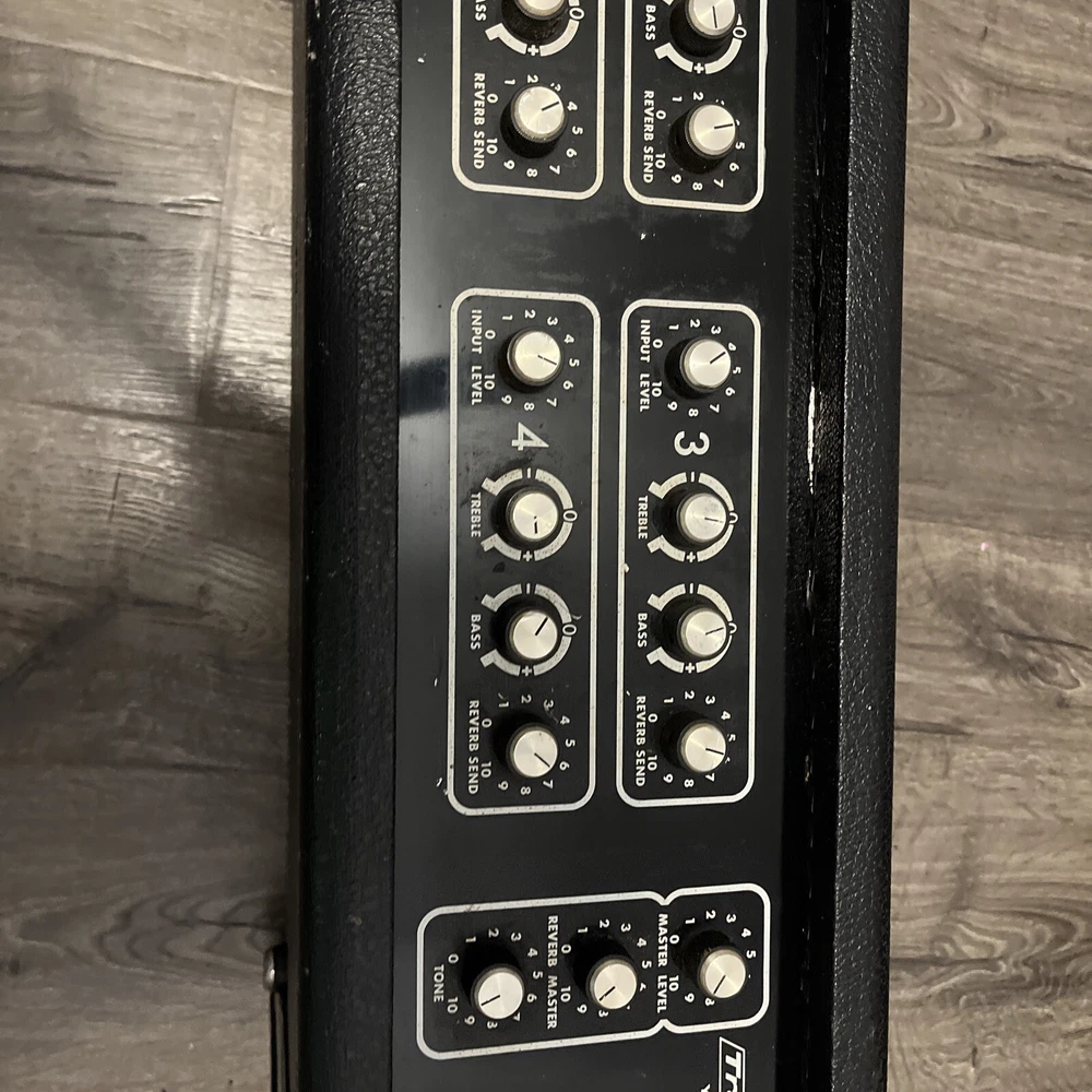 Traynor YVM-4 Voice Master 4 Channel Powered Mixer Amplifier Head ...