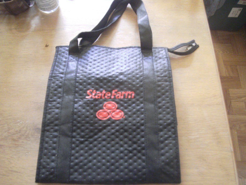 State Farm insulated zipper tote grocery bag in black by Bag Makers