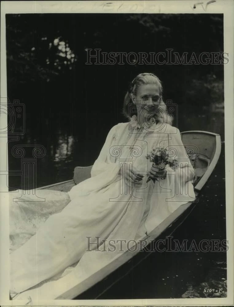 1974 Press Photo Vanessa Redgrave in "Mary, Queen of Scots" on NBC ...