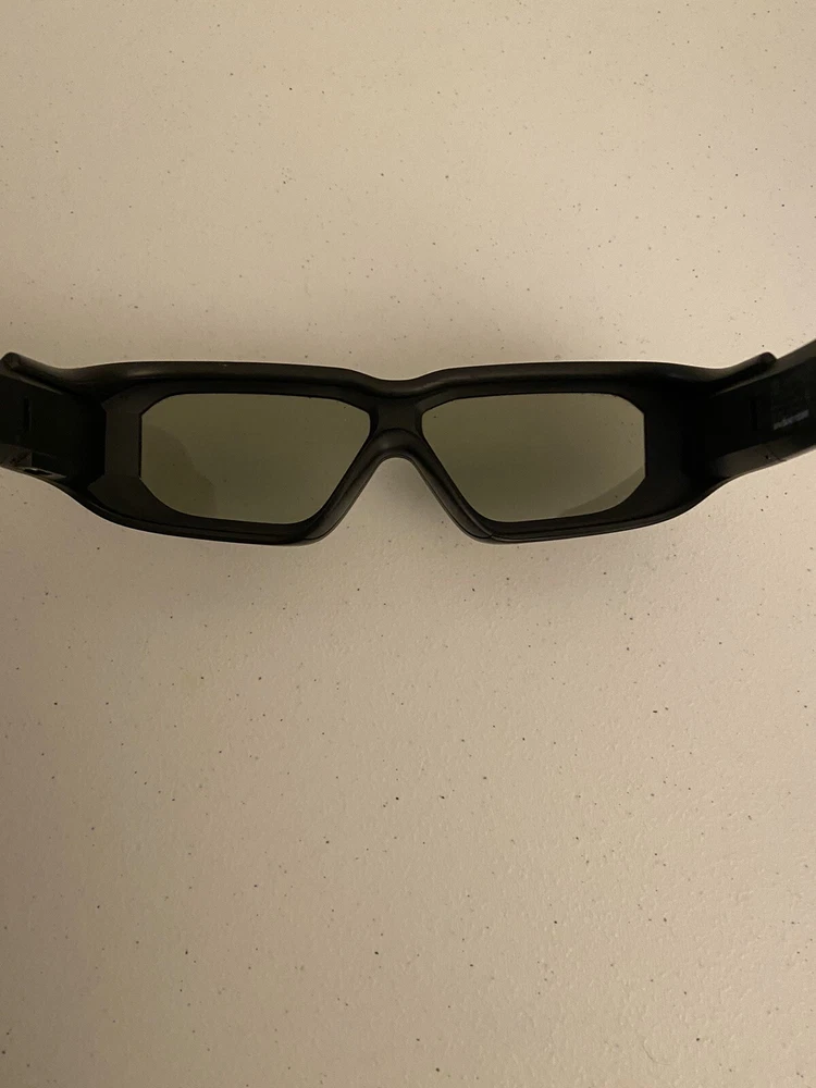 Nvidia 3D Vision 2 Wireless Glasses PC Gaming Black