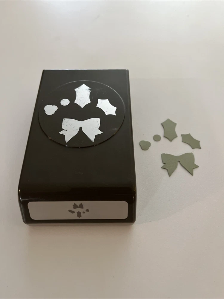 Stampin’ Up! Holly Berry Builder Punch