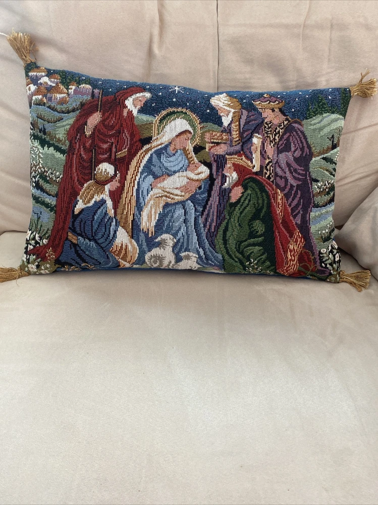 Beautiful Newly Handcrafted Nativity Scene Christmas Pillow. 12x 16”. H1