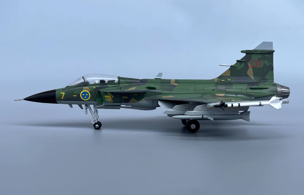 1:72 Aviation Saab JAS39A Gripen Swedish AF splinter scheme Fighter ...
