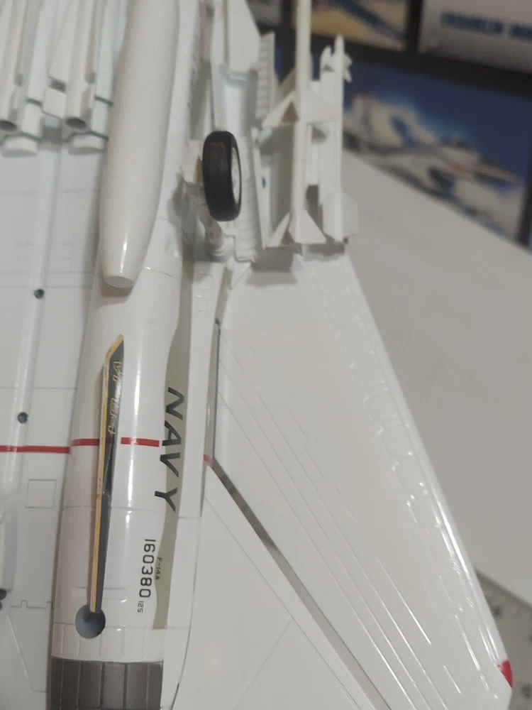 FRANKLIN MINT F-14 Tomcat US Navy "Jolly Rogers" B11 B808 Precision Models