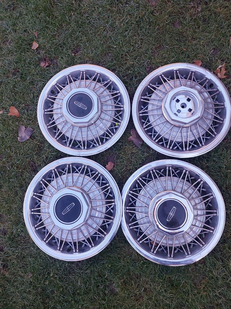 82-91 Lincoln Town Car Mark VII 7 Continental Wire Spoked Wheel Hub Cap ...
