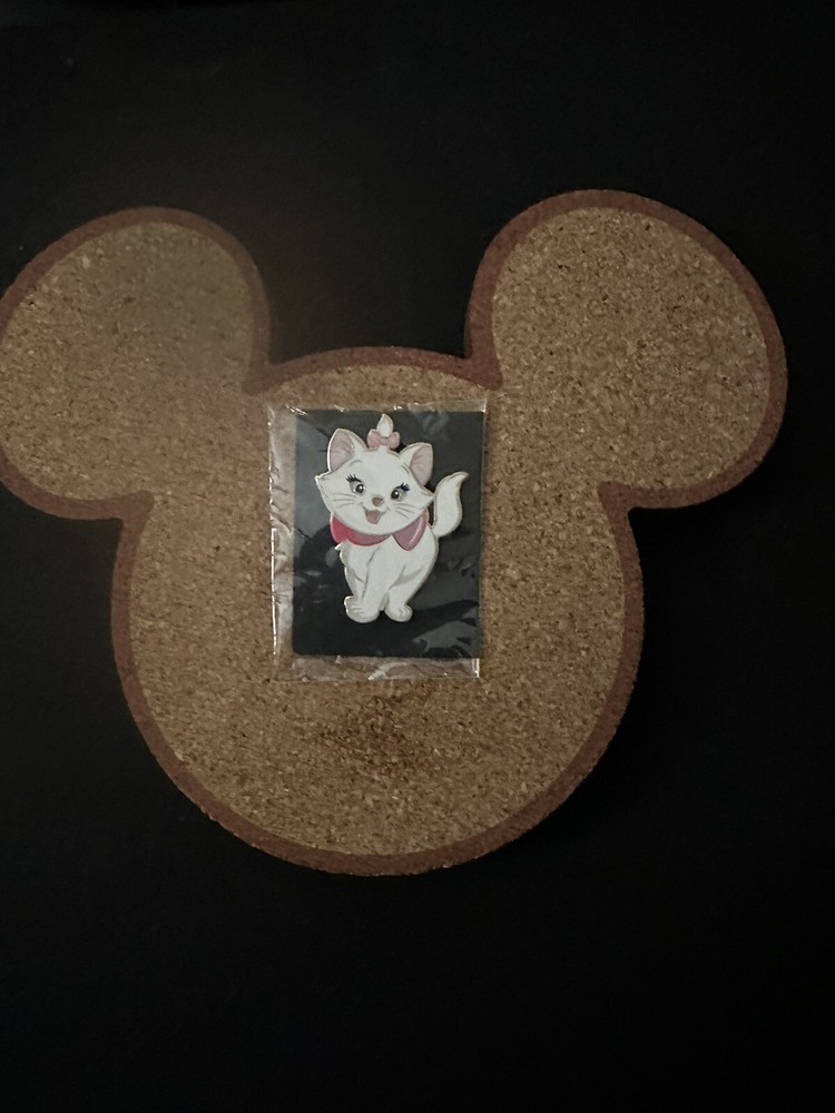 Disney D23 Expo 2024 WDCS DEC Seasons Of Friendship Pin Snow White ...